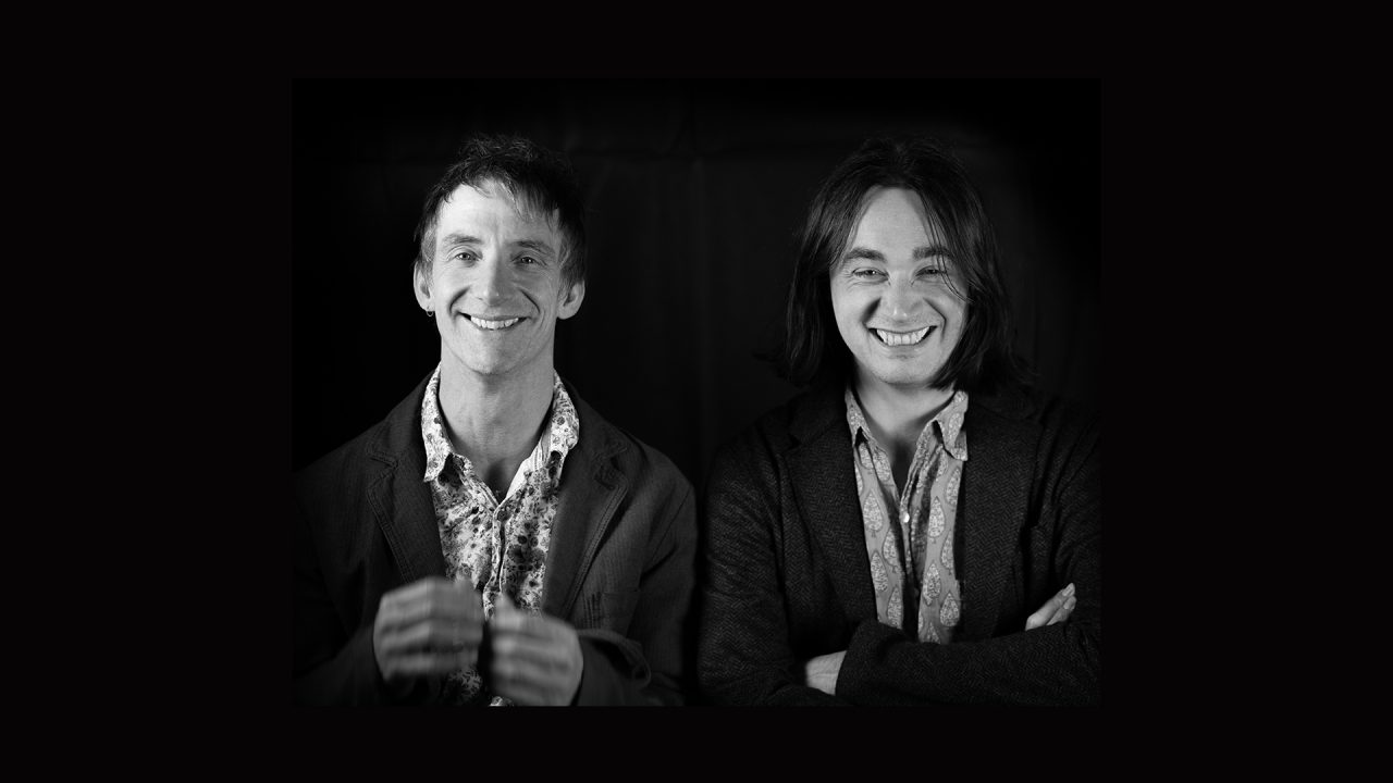 Broom Bezzums | Mark Bloomer : Andrew Cadie